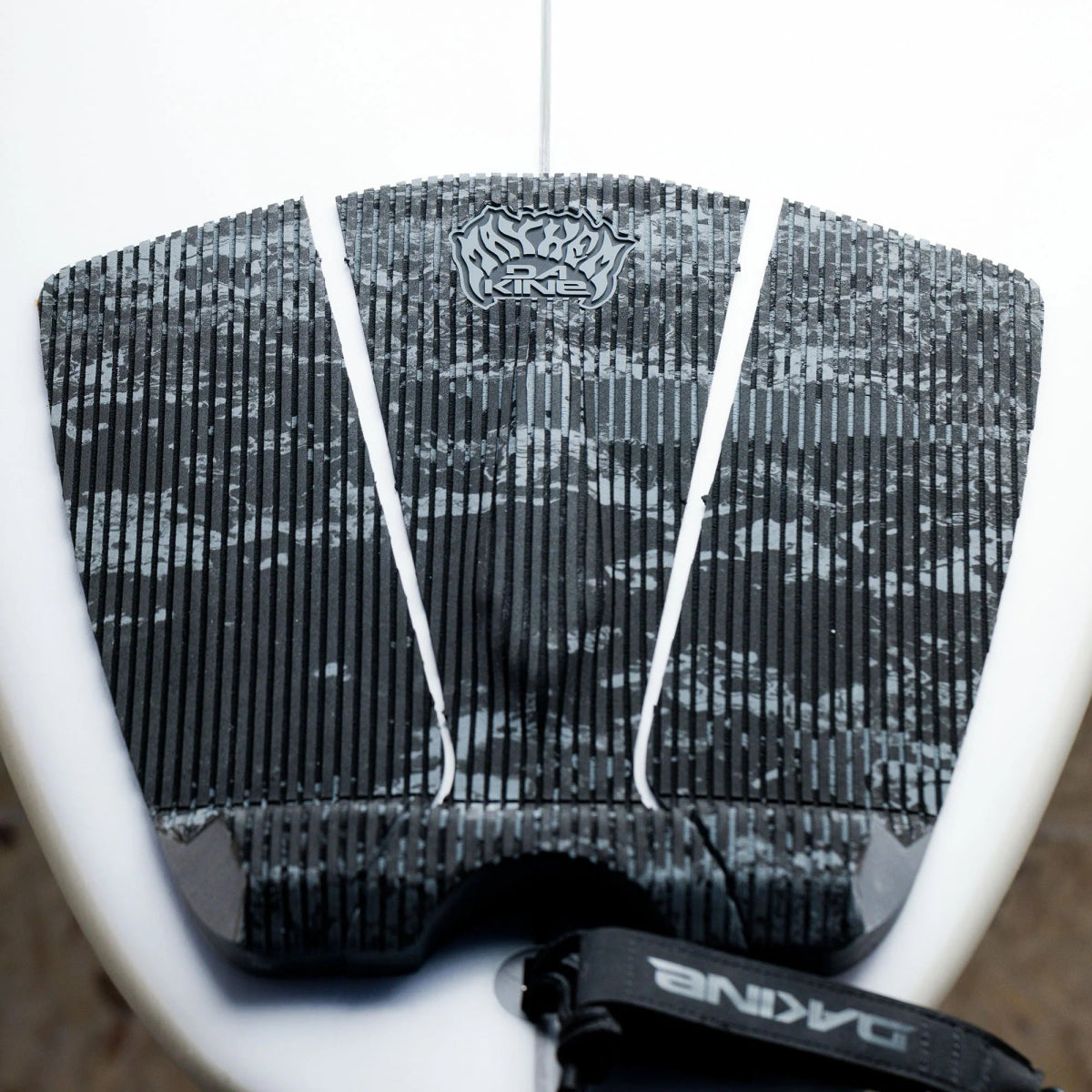 Lineup Surf Traction - Surf Pad Dakine | HawaiiSurf